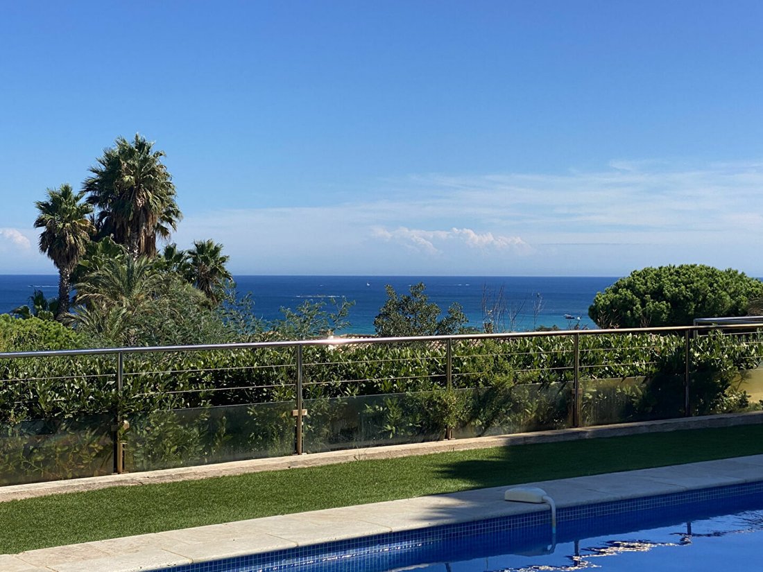 Villa Vue Mer Sainte In Sainte Maxime, Provence Alpes Côte D'azur ...