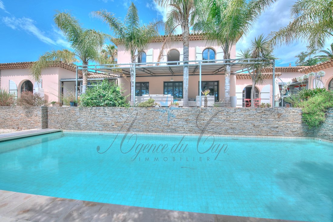 Villa D'exception Dans In Saint Raphaël, Provence Alpes Côte D'azur ...