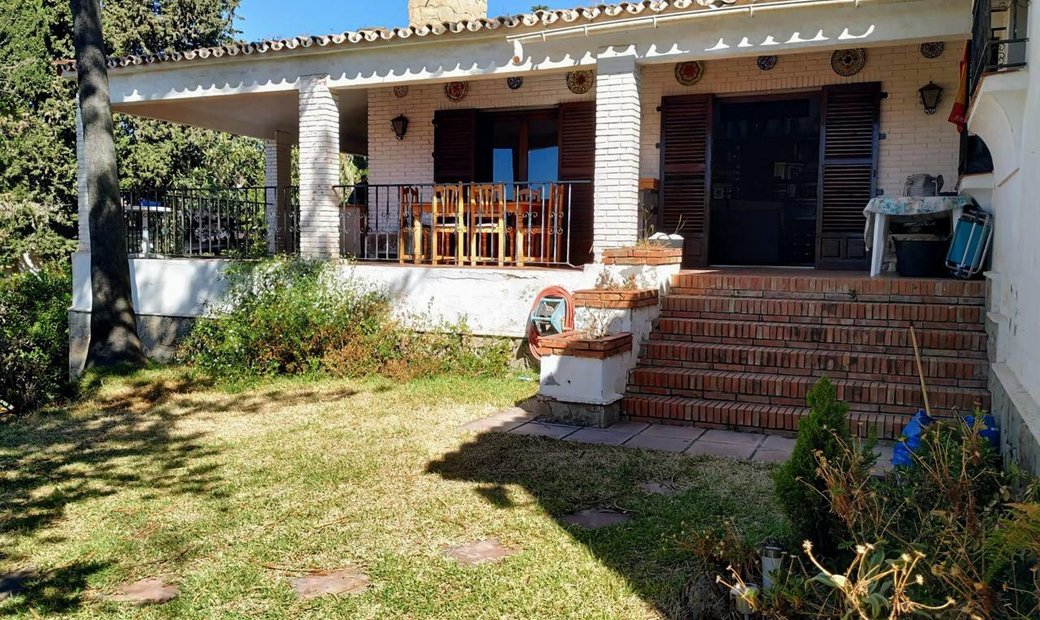 Málaga Villa In Este, Malaga, Spain For Sale (12265075)