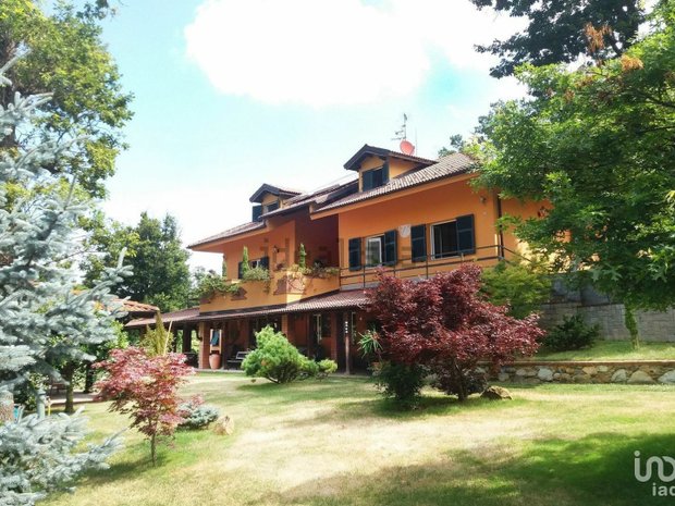Luxury houses for sale in Ovada, Piedmont, Italy | JamesEdition