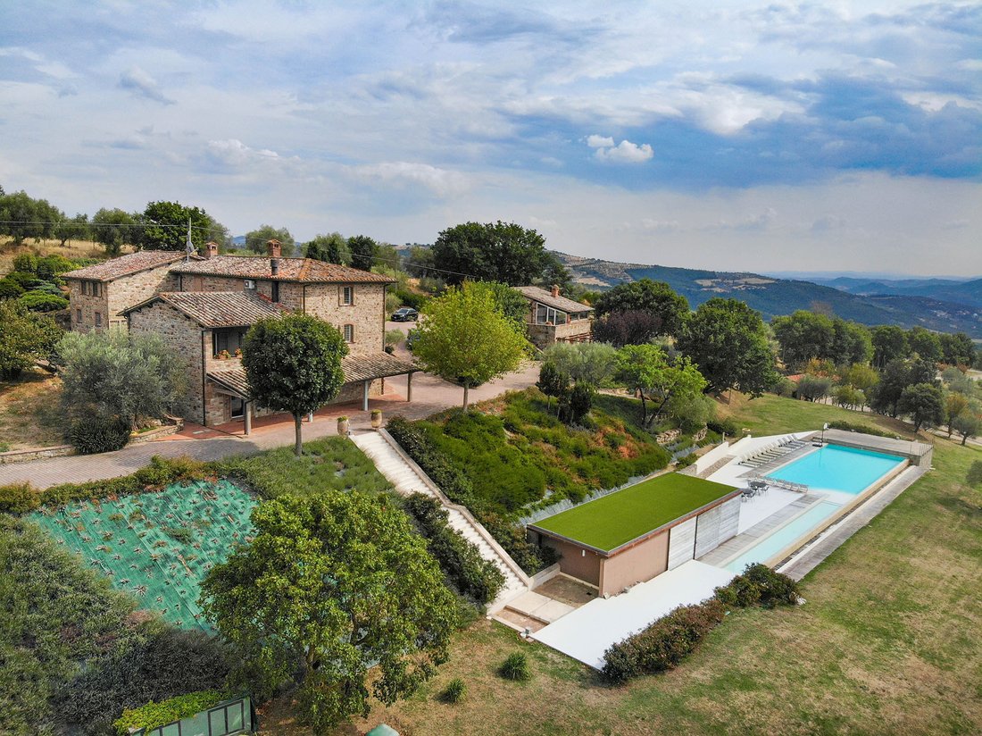 Farmhouse "La Perla Umbra" In Castel Rigone, Umbria, Italy For Sale ...