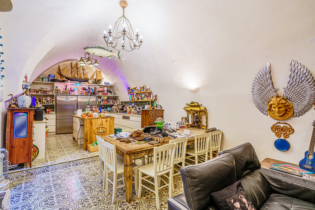 Picturesque Authentic Town House In In Tel Aviv Yafo, Tel Aviv District ...