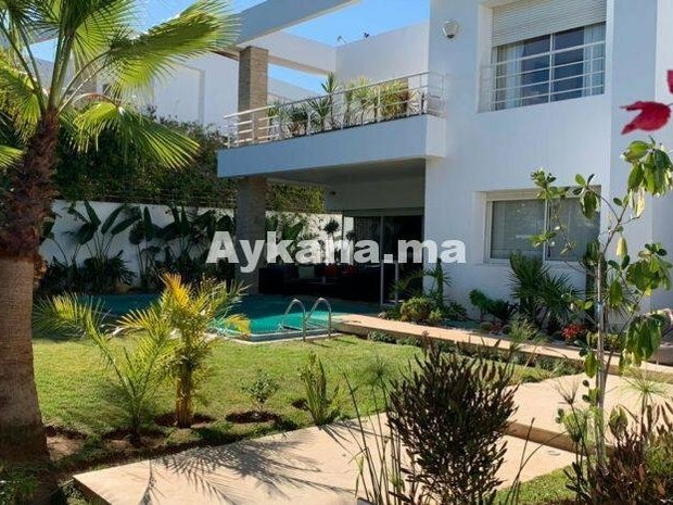 Luxury homes with balcony for sale in Gfifate Mograne, Rabat-Salé ...