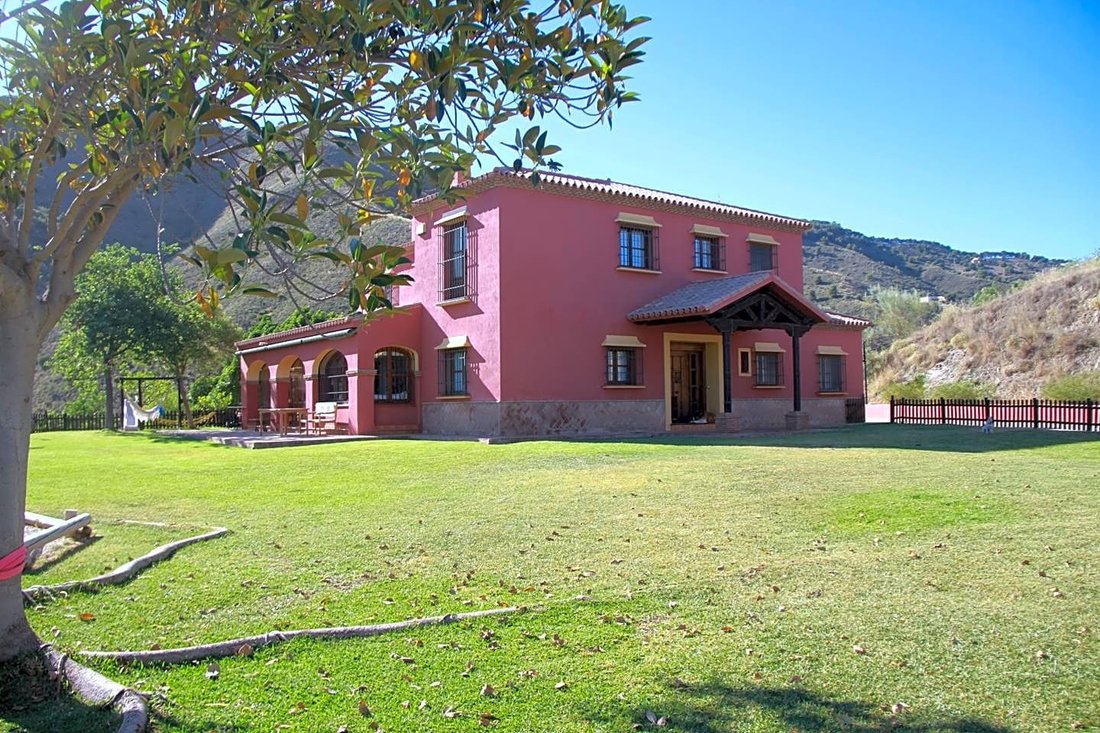 Málaga Villa In Málaga, Andalusia, Spain For Sale (12287347)