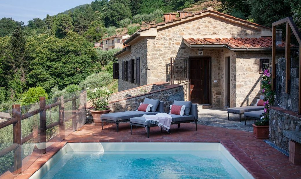 Ferme Toscane Traditionnelle, Cottage Anglais, Dans Lucca, Toscane ...