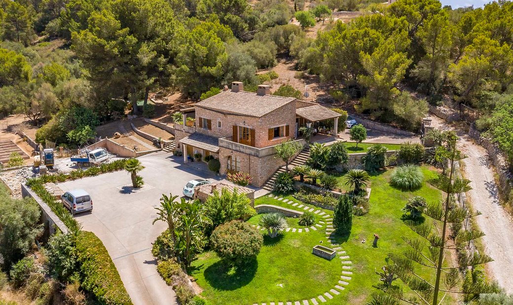 Traditional Stone House In Cas Concos Des Cavaller, Balearic Islands ...