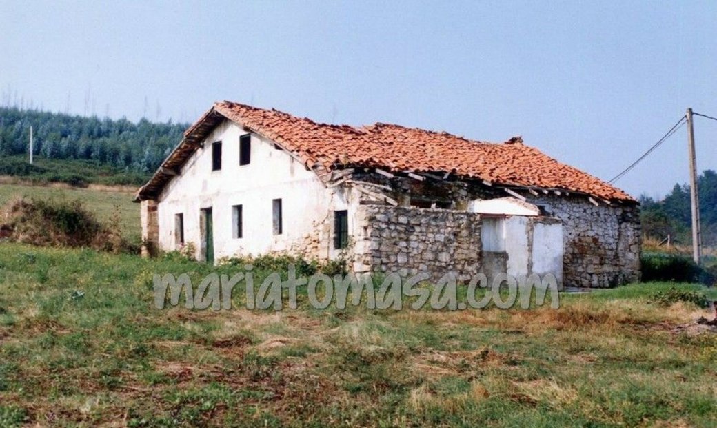 Casa Adosada En Primera Línea De Playa, In Urduliz, Basque Country ...