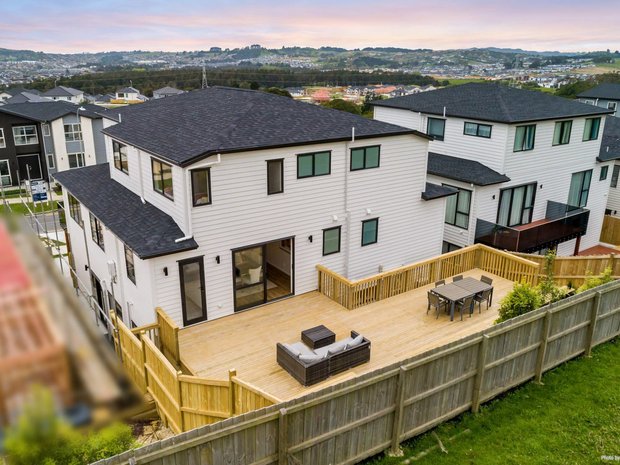 Luxury homes with elevator for sale in Flat Bush, Auckland, Auckland ...