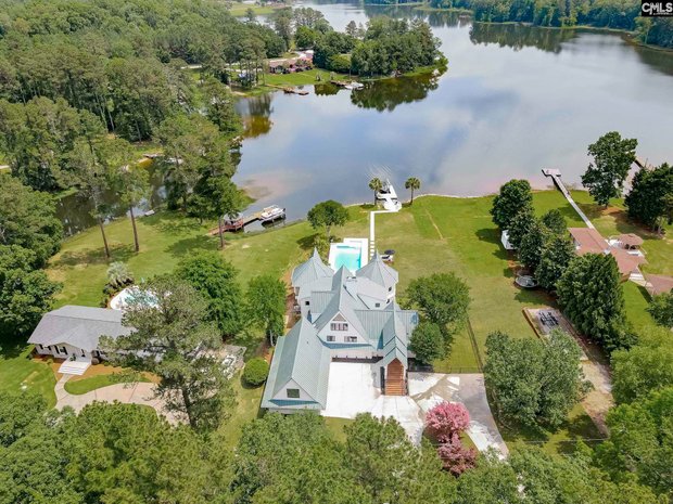 Luxury waterfront homes for sale in Chapin, South Carolina | JamesEdition