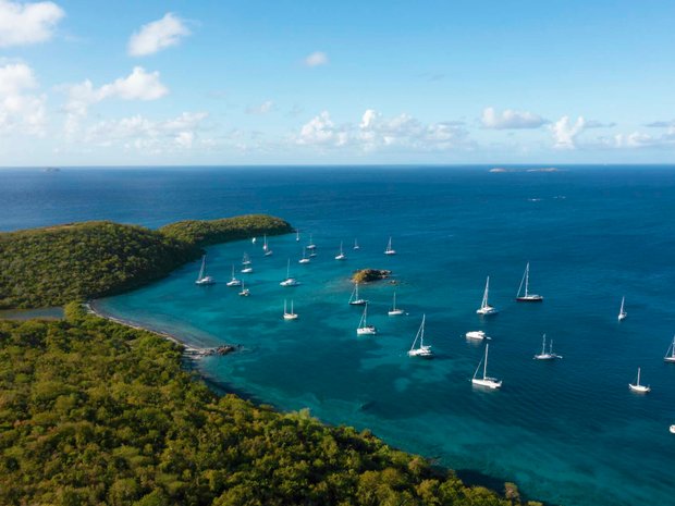 Luxury land with helipad for sale in Saint Thomas, St. Thomas, U.S ...