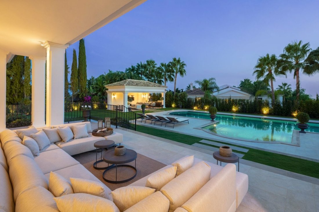 A High Quality Villa In The Exclusive And Gated In Marbella, Andalusia ...