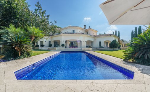 Luxury homes for sale in Savyon, Center District, Israel | JamesEdition