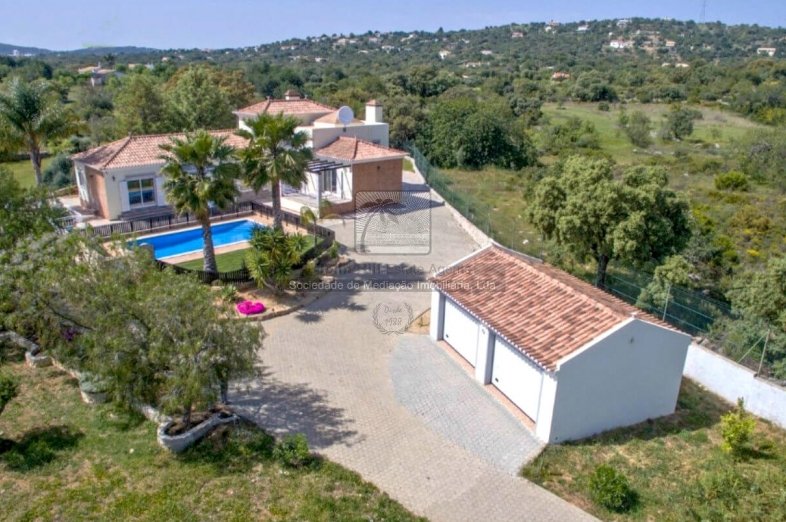 Moradia T4 For Sell In São Brás De In São Brás De Alportel, Algarve ...