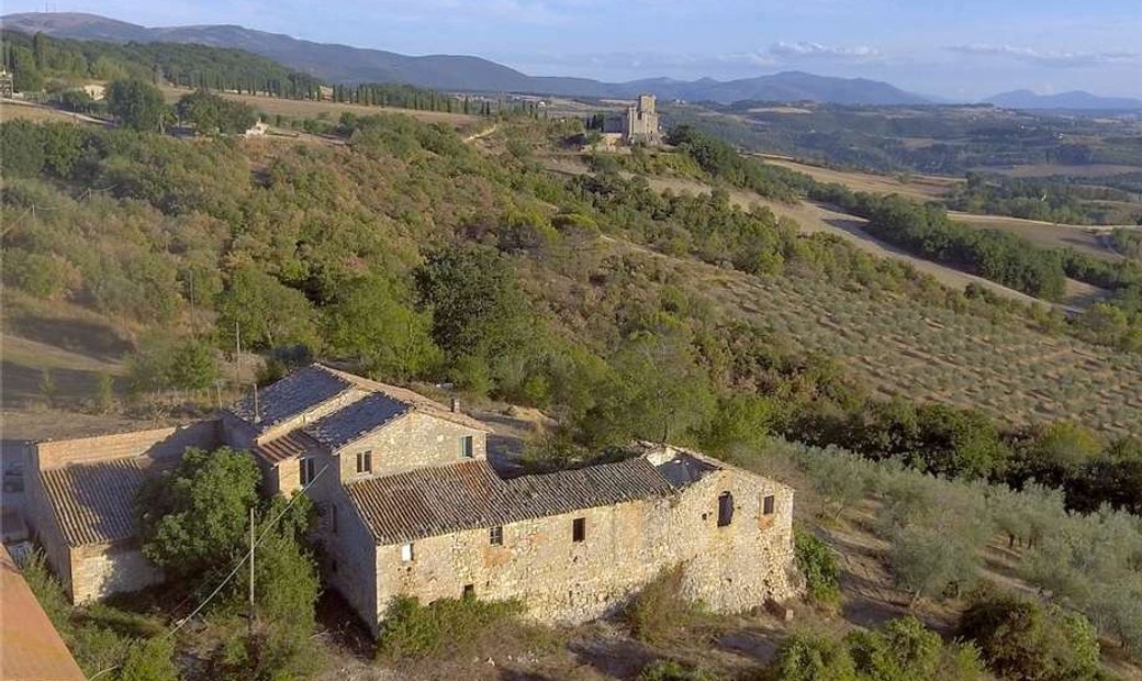 Azienda Agricola In Gualdo Cattaneo, Italy In Gualdo Cattaneo, Umbria ...