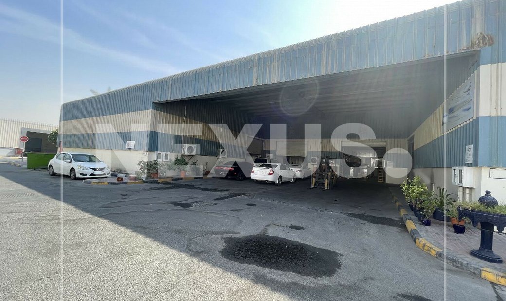 Warehouse With Loading Bay | Ample In Dubai, Dubai, United Arab ...