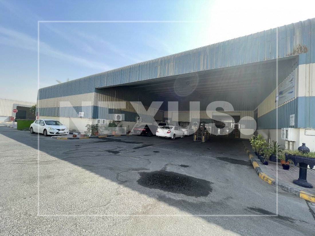 Warehouse With Loading Bay | Ample In Dubai, Dubai, United Arab ...
