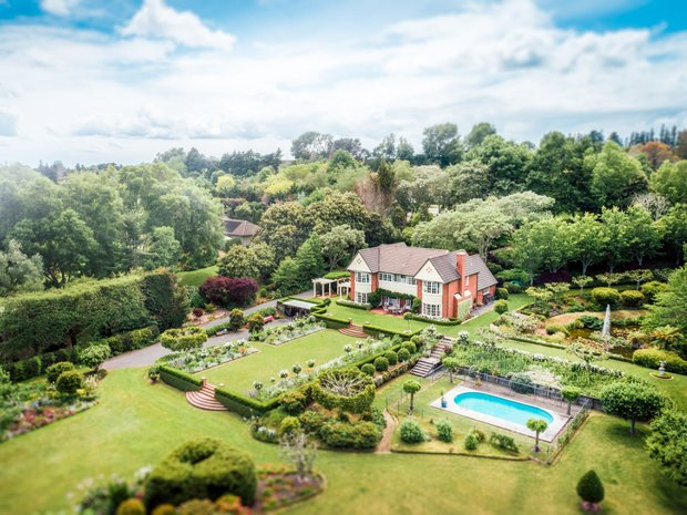 Luxury homes for sale in Hamilton, Waikato, New Zealand | JamesEdition