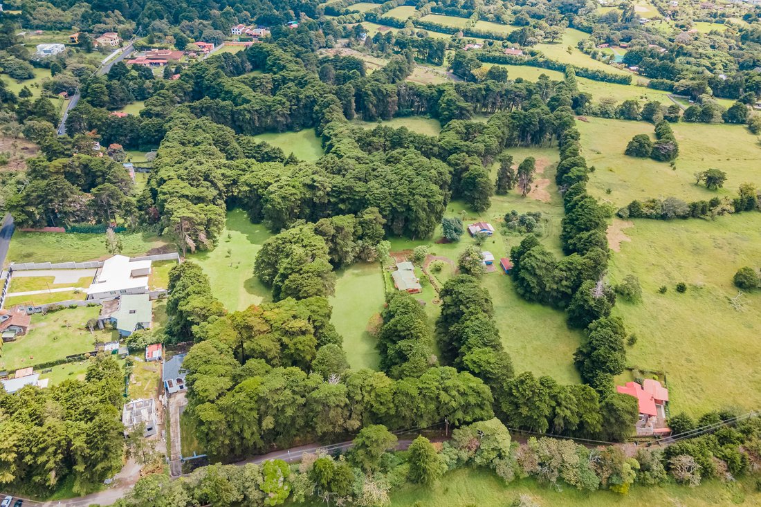 Finca Para Desarrollo El Castillo In Montecito, Heredia Province, Costa ...