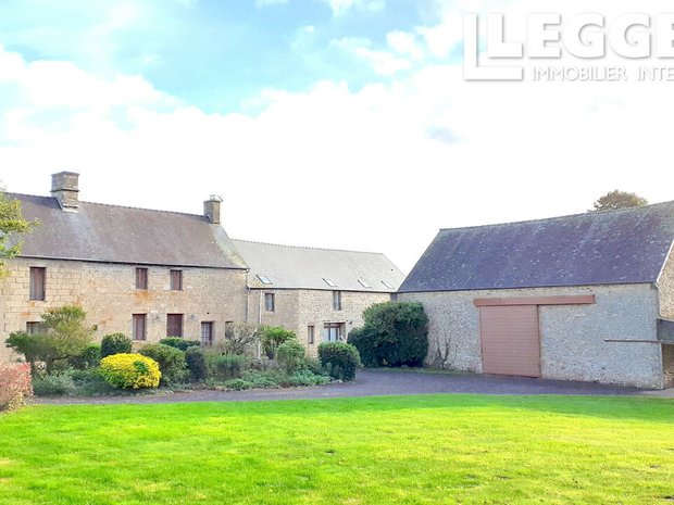 Maisons de luxe à vendre à Le Ferré, Bretagne, France | JamesEdition