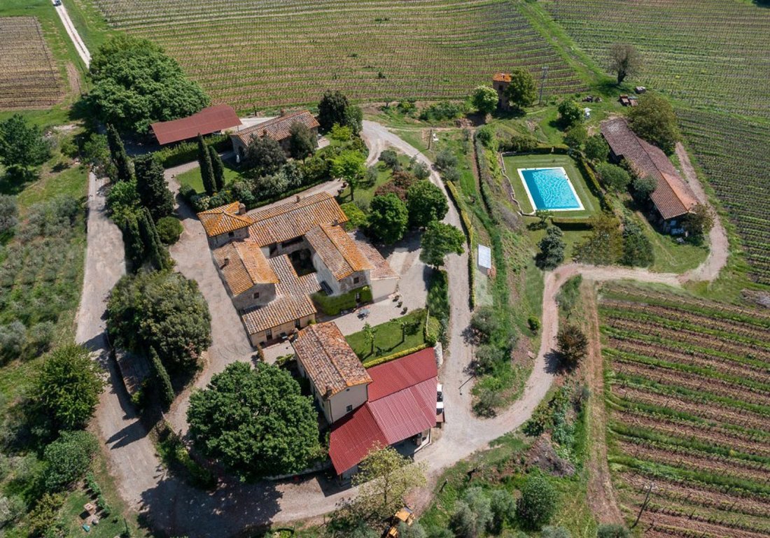 Chianti Farm For Sale With Chianti Wine Production In Tuscany, Italy ...