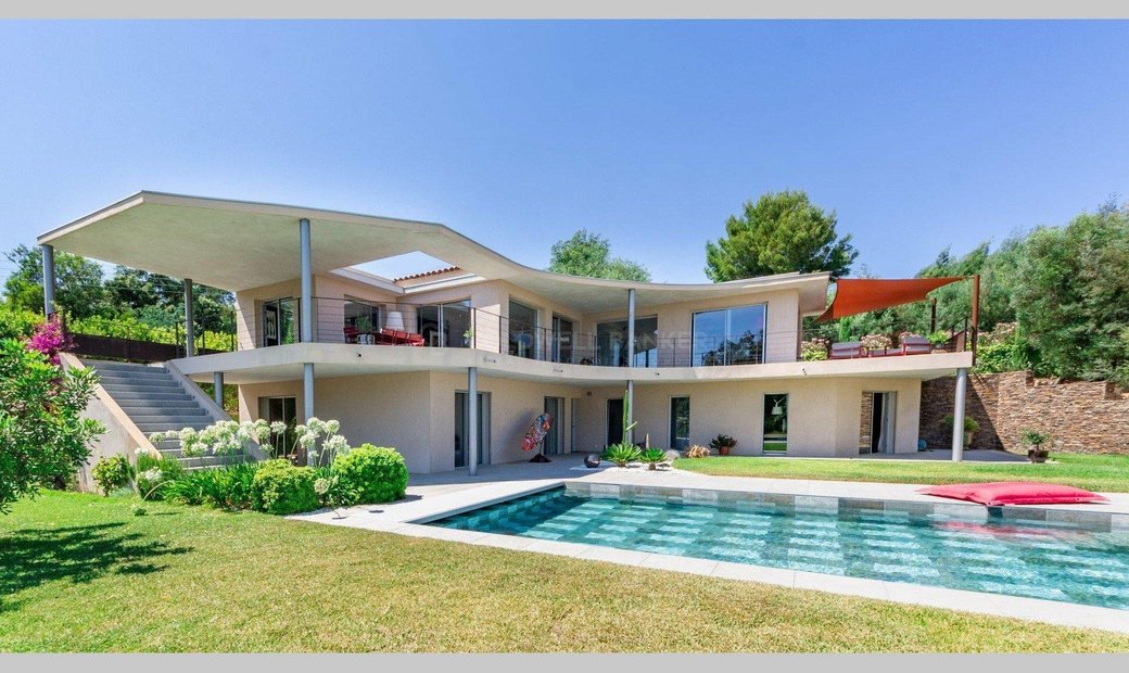 Beauvallon Contemporary Villa Within Walking Distance Of In Grimaud ... Beauvallon Contemporary Villa Within Walking Distance Of In Grimaud ...