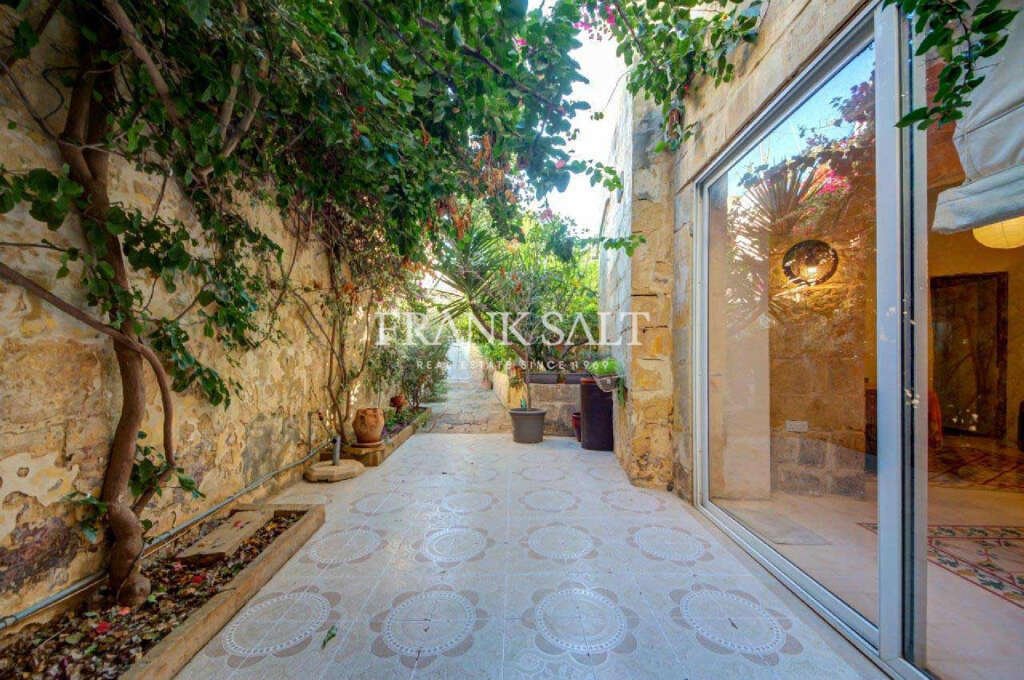 Zejtun, Furnished House Of Character In Hal Kirkop, Malta For Sale ...