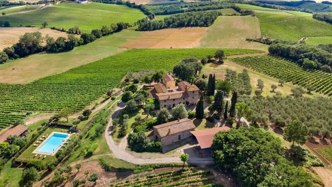 Chianti Farm For Sale With Chianti Wine Production In Tuscany, Italy ...