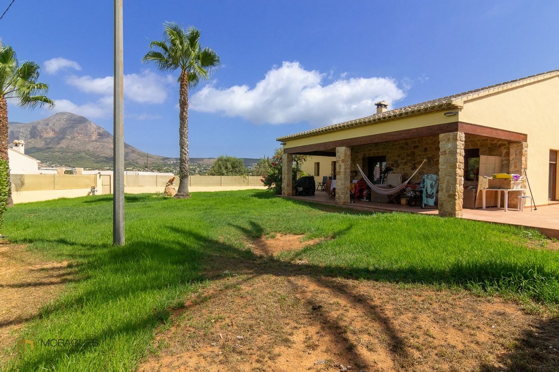 Villa With Garden In Jávea Area Piver In Xàbia, Valencian Community ...