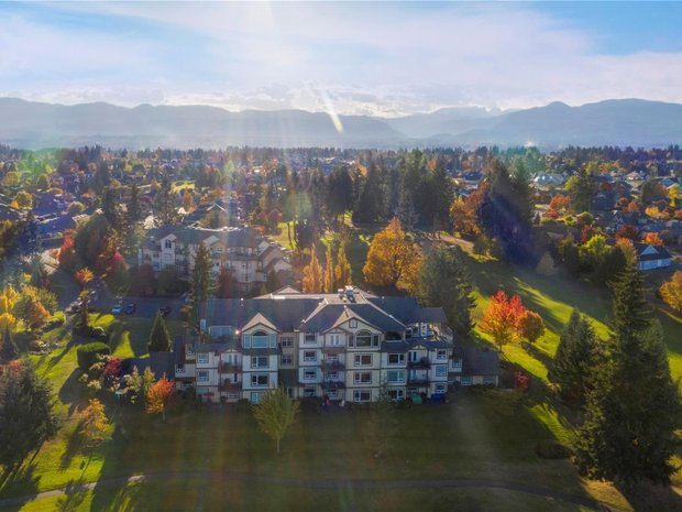 Luxury apartments with elevator for sale in Courtenay, British Columbia ...