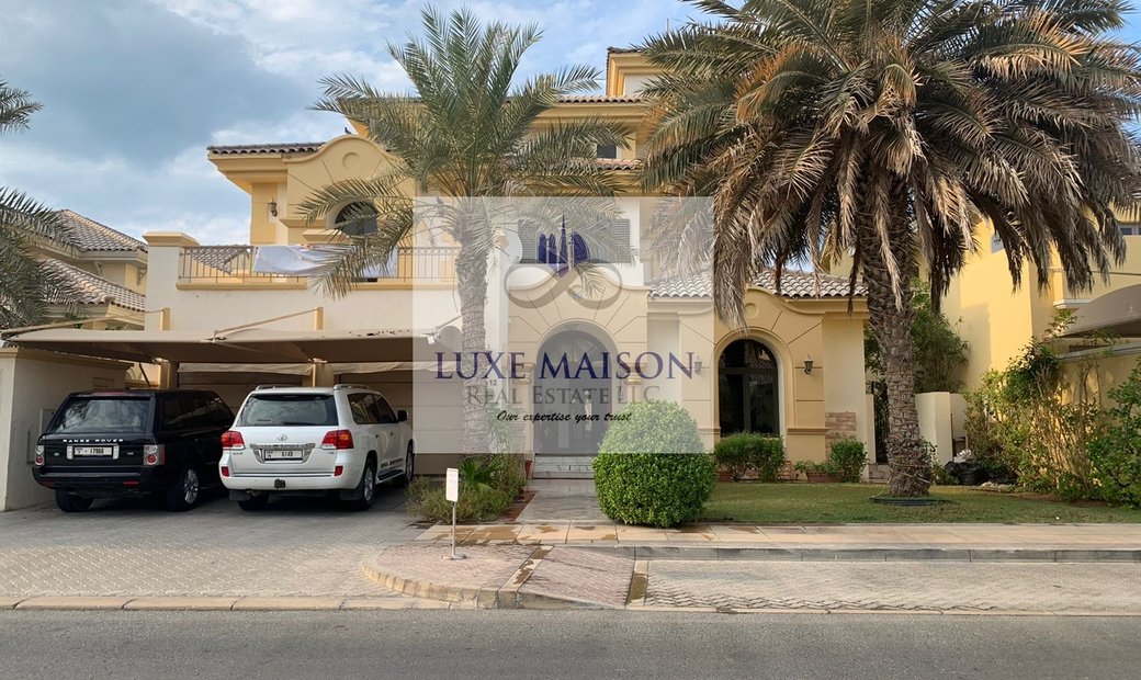 Splendor Villa |Custom Built Pool |Garden In Dubai, Dubai, United Arab ...