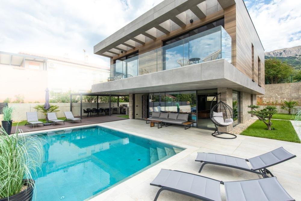 Villa For Sale In Krk, In Cedar Hill, Primorje Gorski Kotar County ...