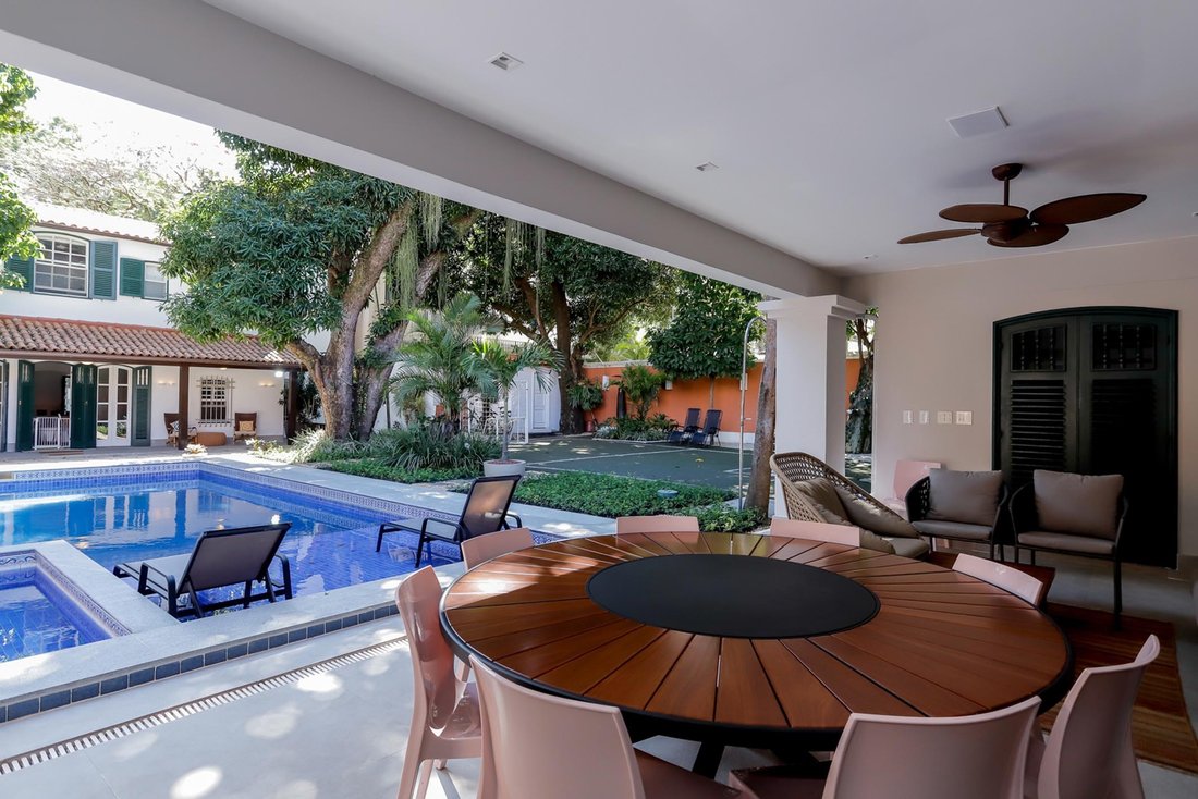 Residential House With In Rio De Janeiro, State Of Rio De Janeiro ...