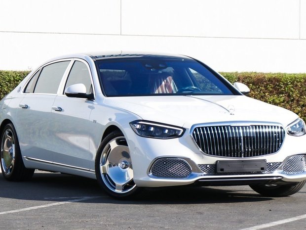 White Mercedes-Benz S680 Maybach for sale | JamesEdition