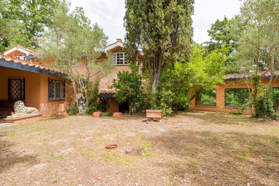 Fascinating Property 15 Minutes From Rome To Be In Stazzo, Lazio, Italy ...