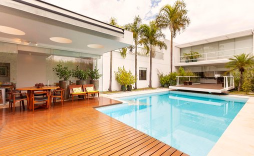 Luxury homes for sale in Residencial Tres (Alphaville), State of São ...