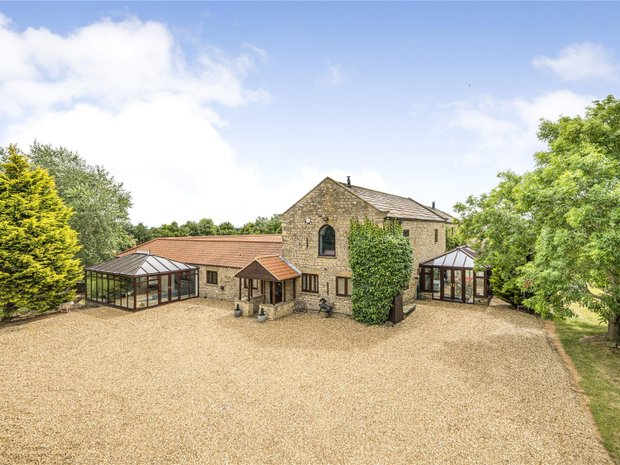 Luxury homes with sauna for sale in Little Crakehall, England, United ...