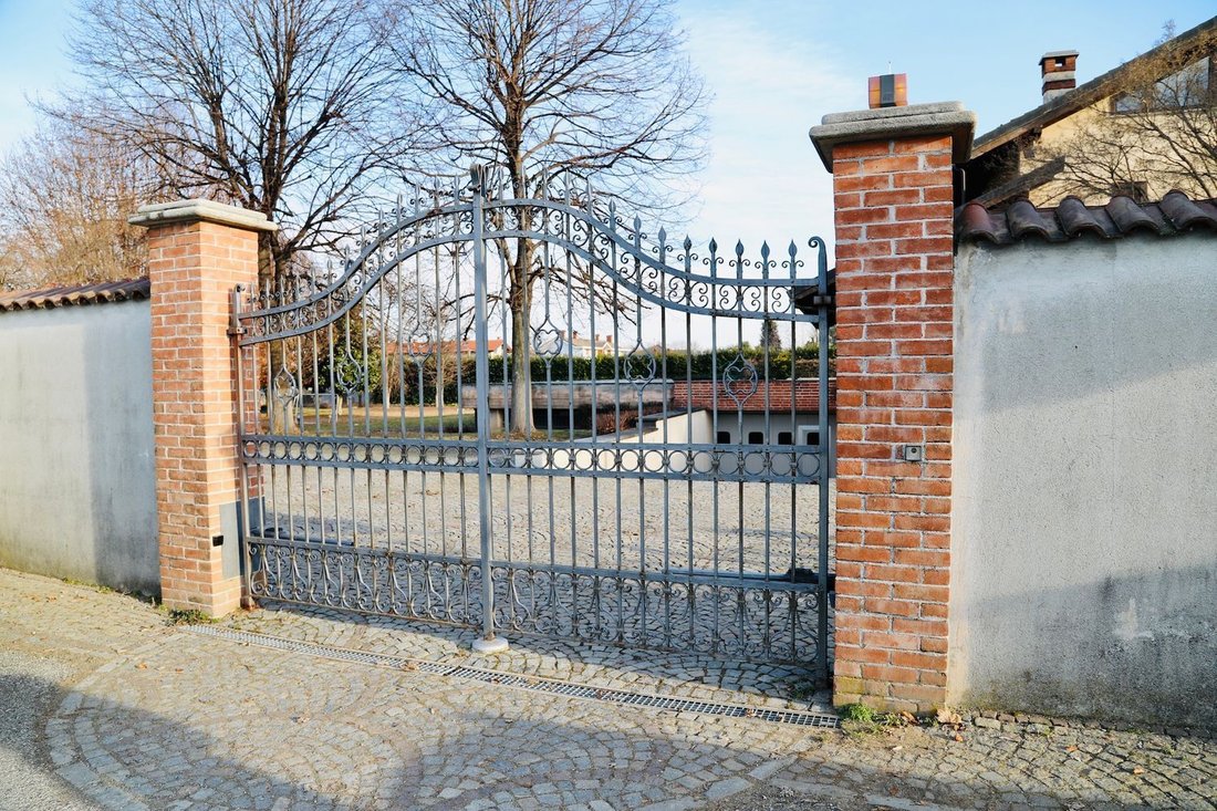 Ciriè House Villa In Cirié, Piedmont, Italy For Sale (12462443)