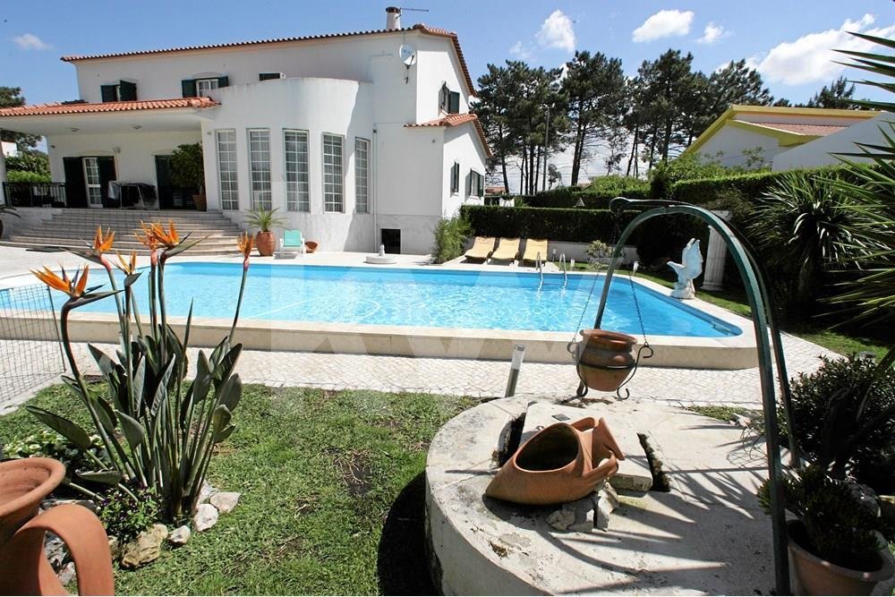 Charming House 25 Minutes From In Santo António Da Charneca, Setubal ...