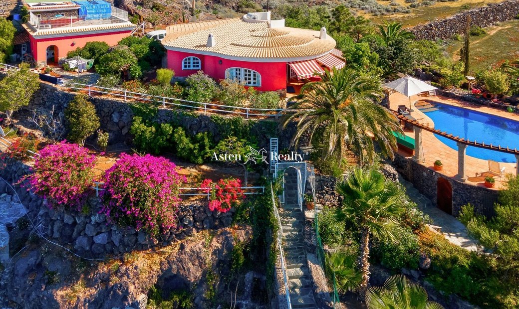 Villa En Guía De Isora En Guía De Isora, Canarias, España En Venta ...
