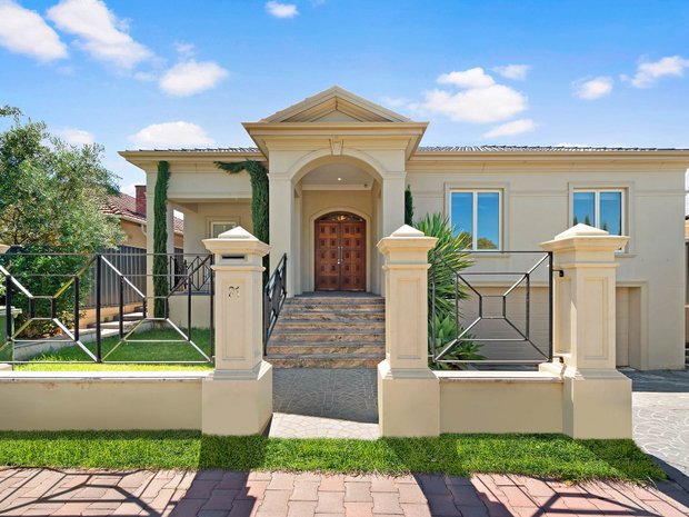Luxury homes with garage for sale in Newton, South Australia, Australia ...