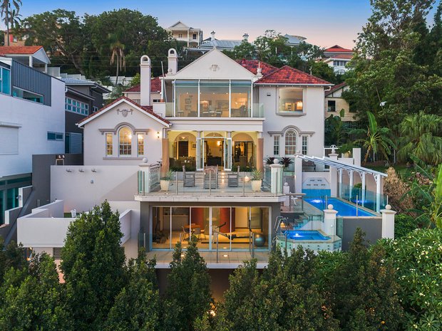 Luxury hilltop houses for sale in Hamilton, Queensland, Australia ...