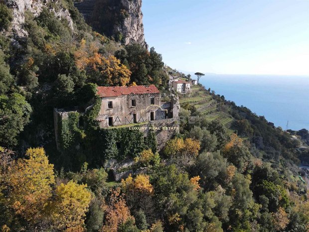 Luxury water view homes for sale in Pianillo, Campania, Italy ...