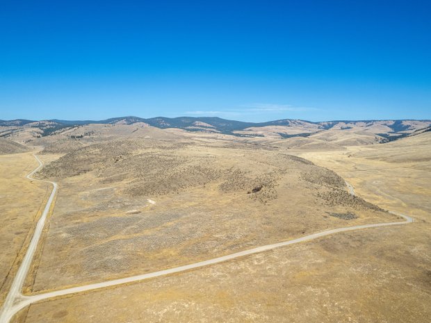 Luxury homes for sale in Niarada, Montana | JamesEdition