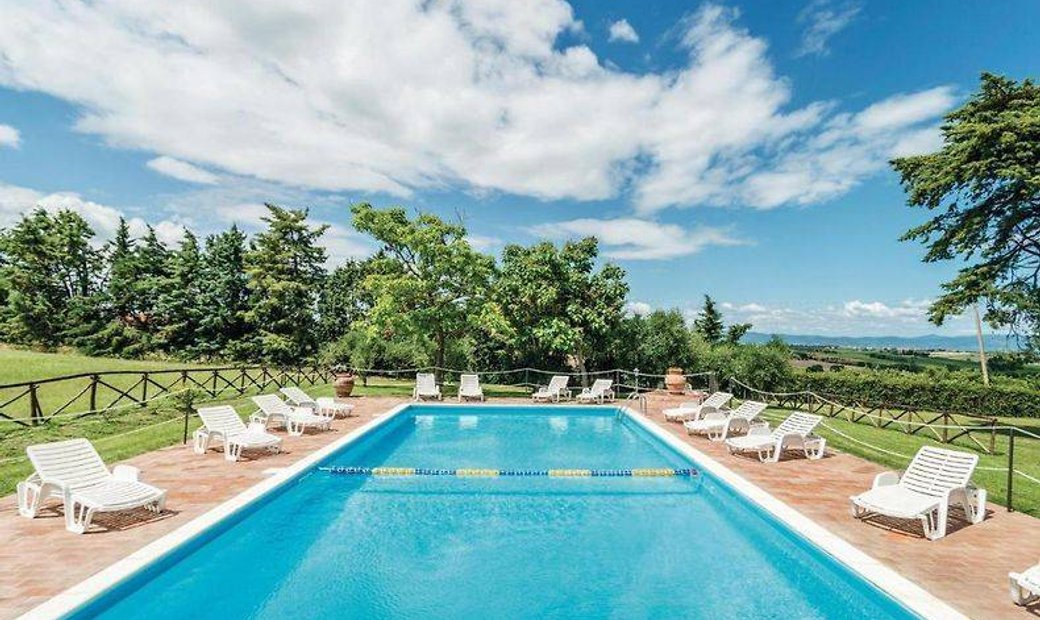 Unique Country Resorts With Two Pools, In Castiglione Del Lago, Umbria ...