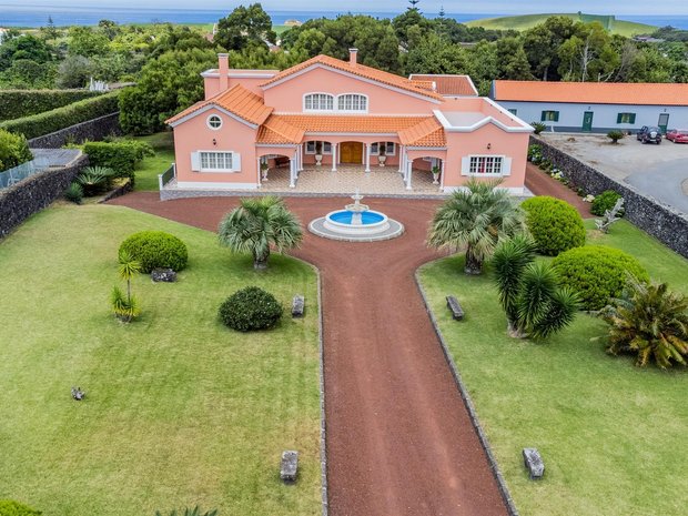 Luxury mansion houses for sale in Fenais da Luz, Azores, Portugal ...