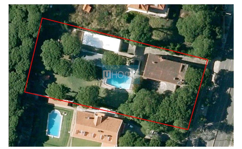 Restelo 4000m² Of Land And Villa For Remodeling Up To In Belem ...