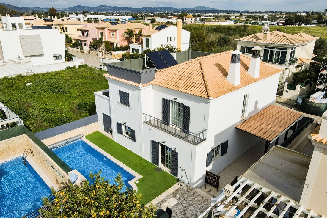 Detached House, 4 Bedrooms, For Sale In Faro, Algarve, Portugal For ...