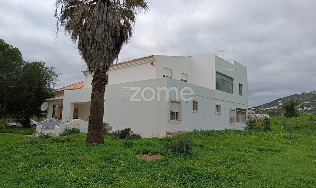 Faro House In Loulé, Algarve, Portugal For Sale (12490915)