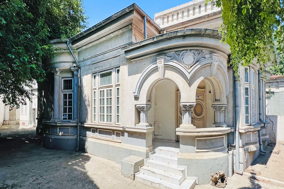 The Classic Gem On Vasile Lascar In Bucharest, Bucharest, Romania For ...