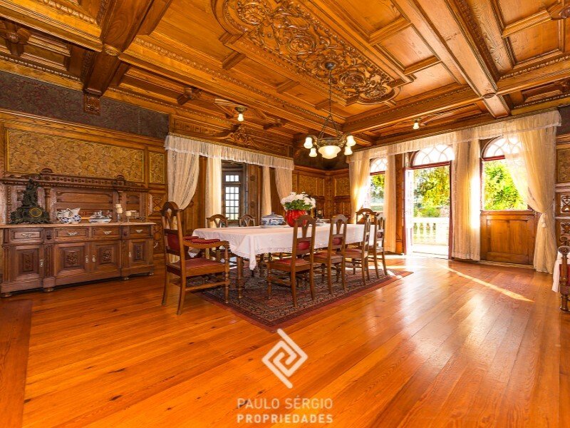 Manor House Built In The Late 30s, In Vila Meã, Porto District ...